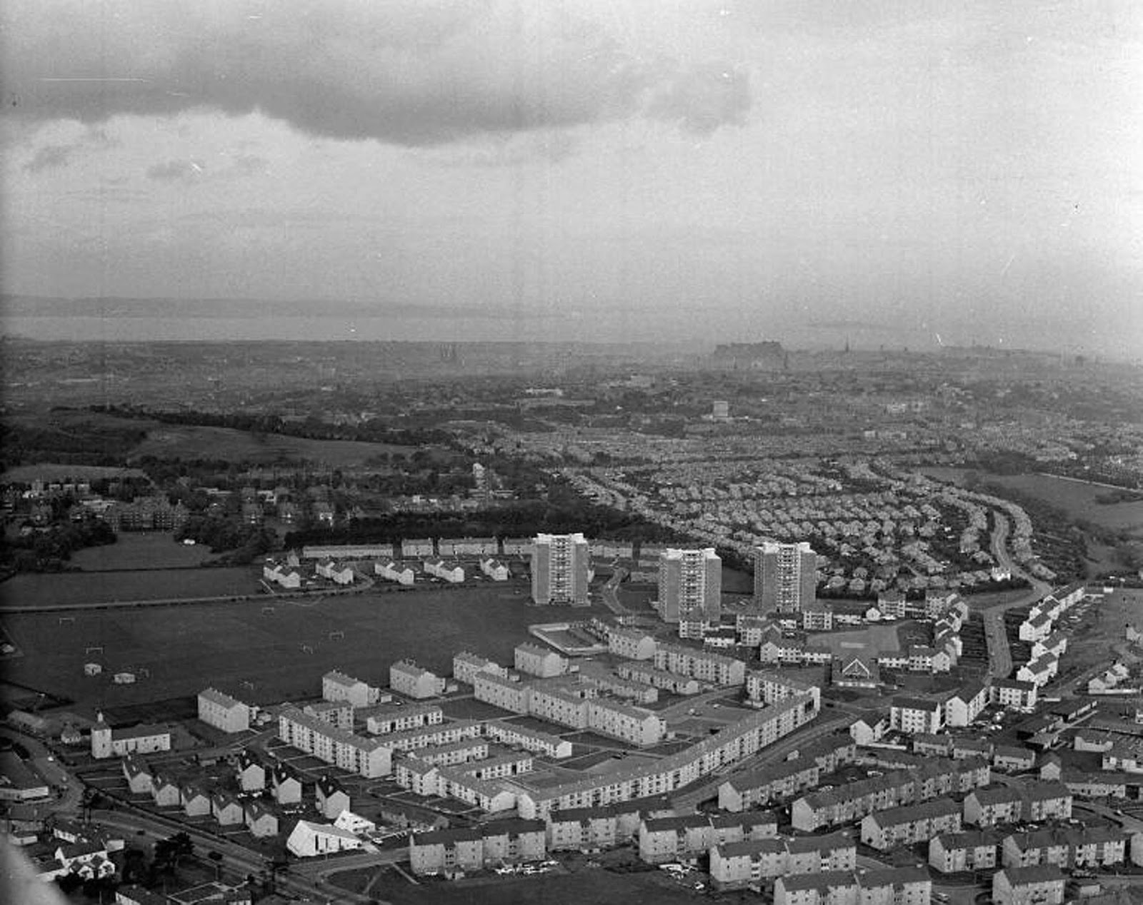 6 Oxgangs Avenue 1958-1972 'The Stair' incorporating Oxgangs - A ...