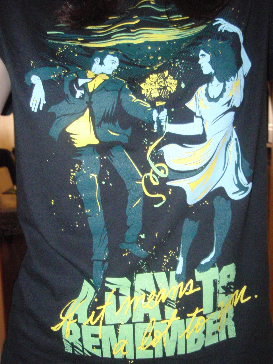 Music In Dreams: Camiseta y póster de ADTR