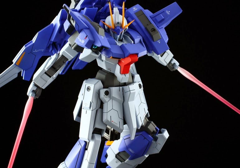 Gundam Family: HG 1/144 Lightning Gundam + Back Weapon System Custom Build