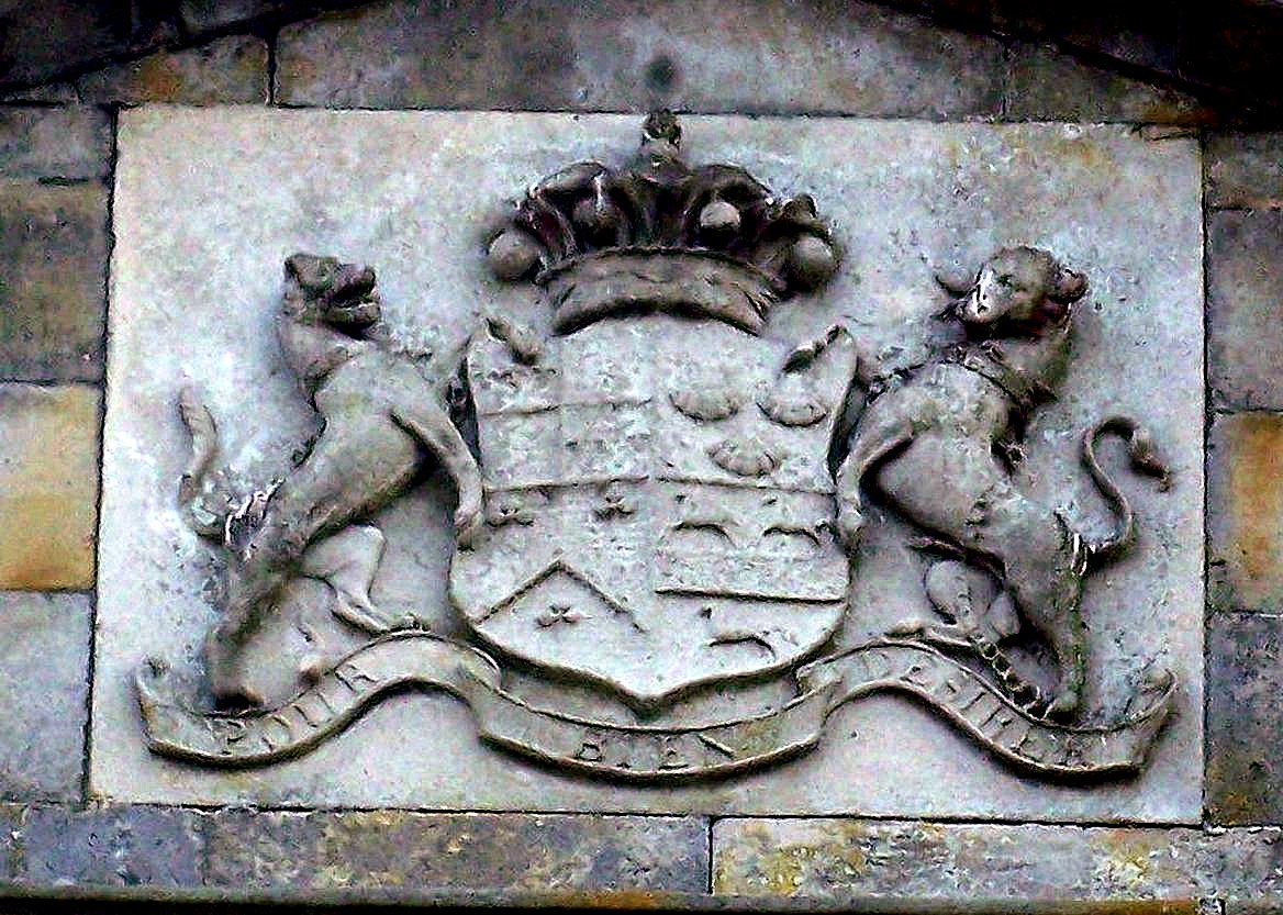 Irish Heraldry: Heraldry on Clones Market House - Lennard, Barrett ...