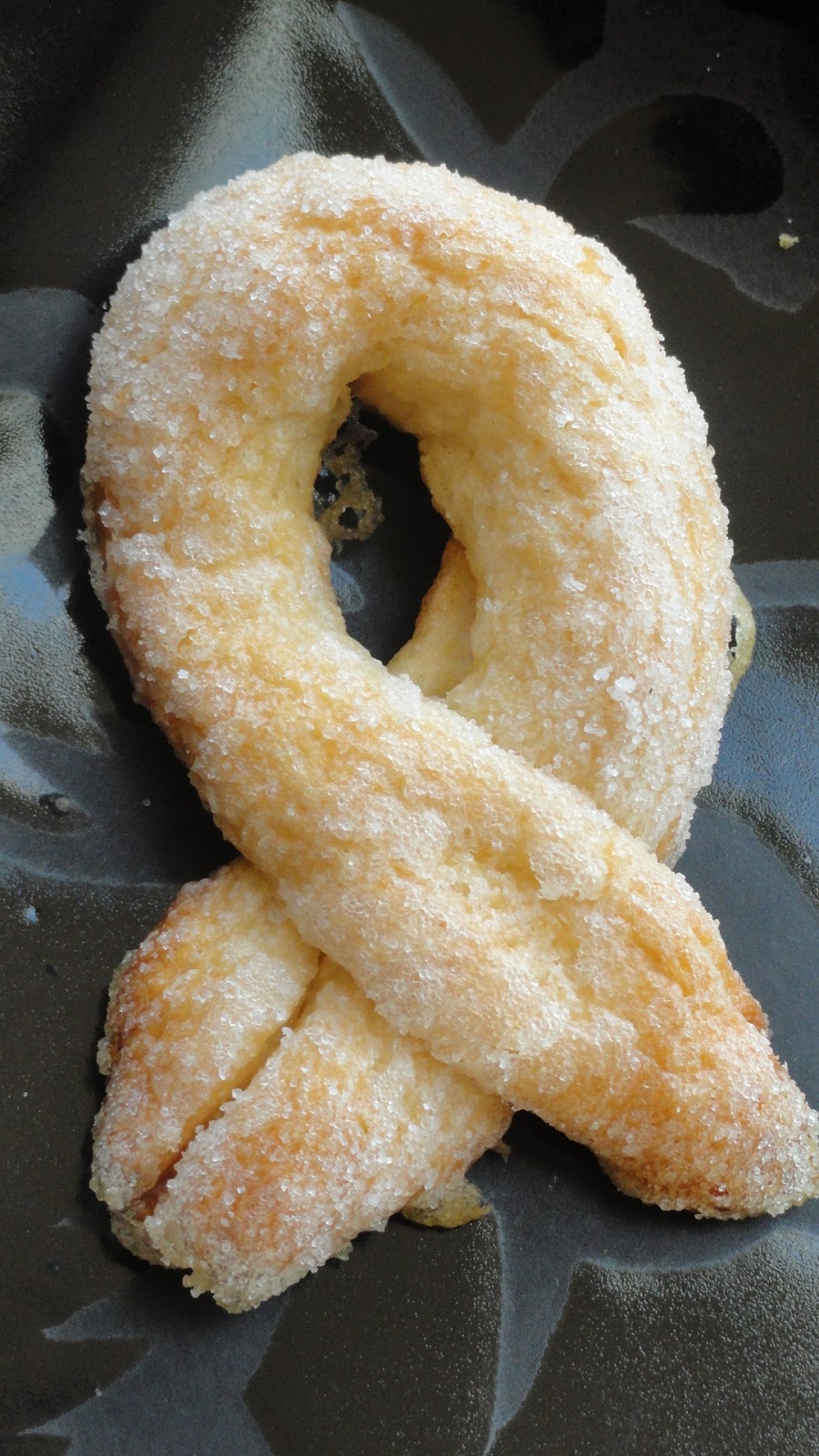 A Peek into My Kitchen: Torcettini - Twisted Italian Sugar Cookies (We ...