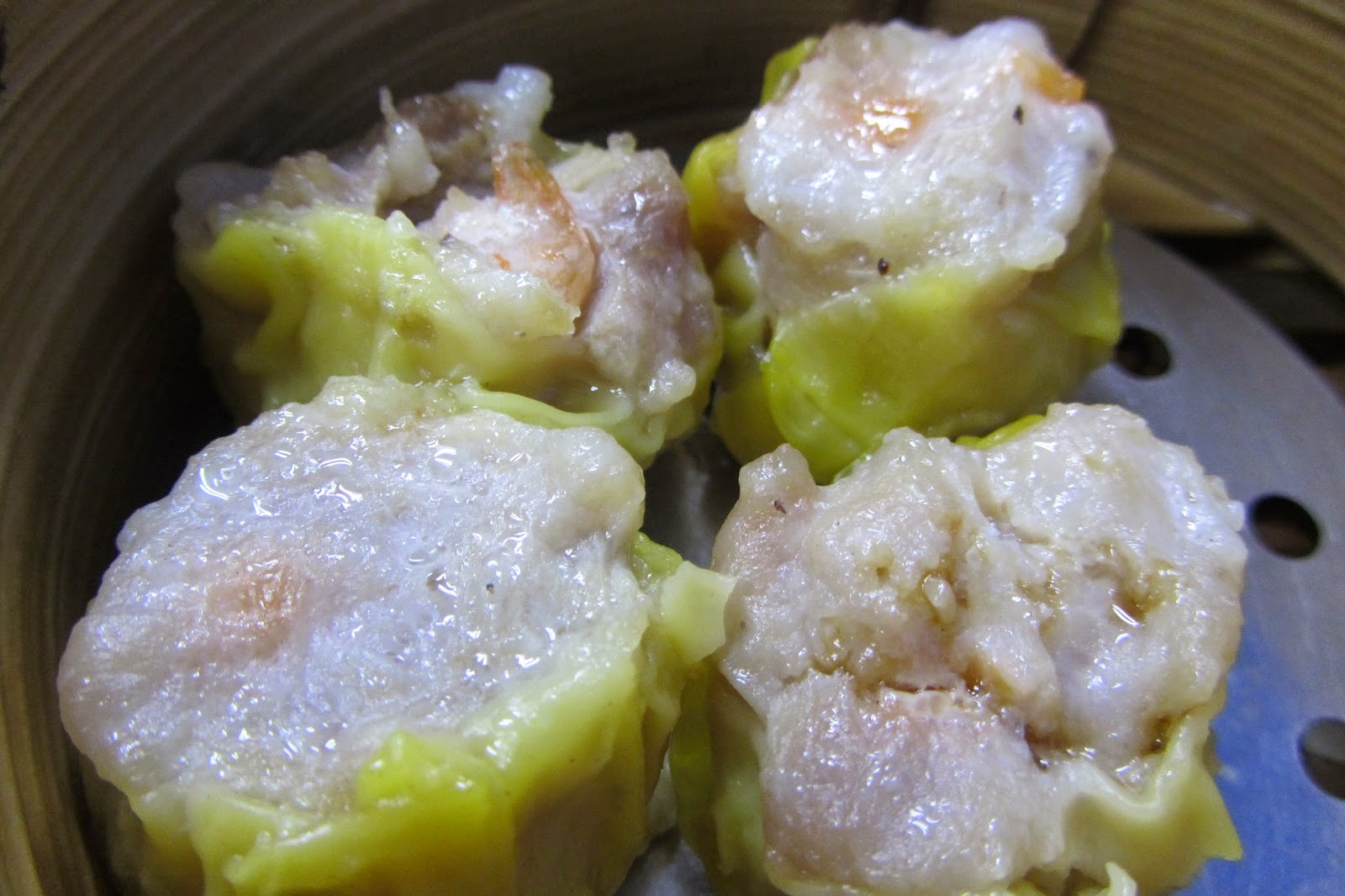 Food tripping at Binondo