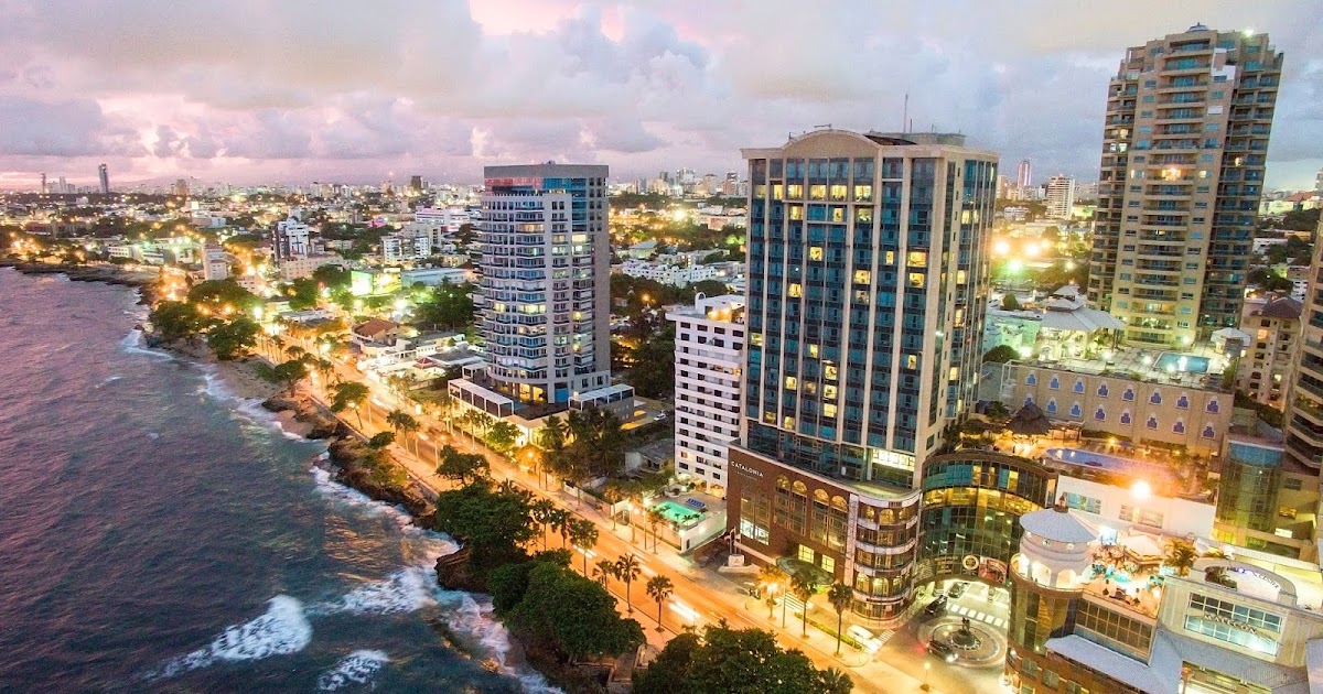 JOSEPH CACERES: En Malecon Center