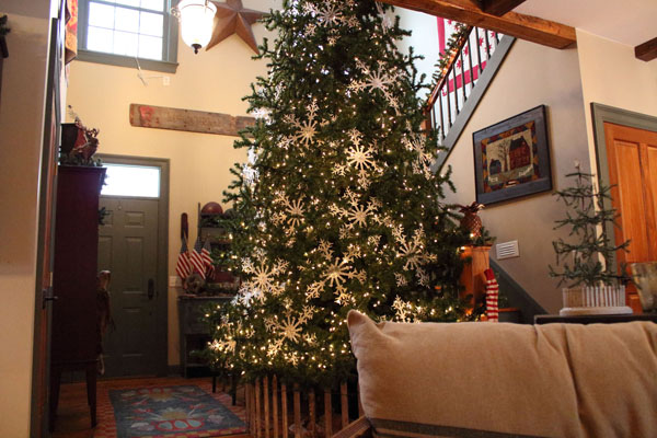 Handcrafted by Michelle: Holiday House Tour