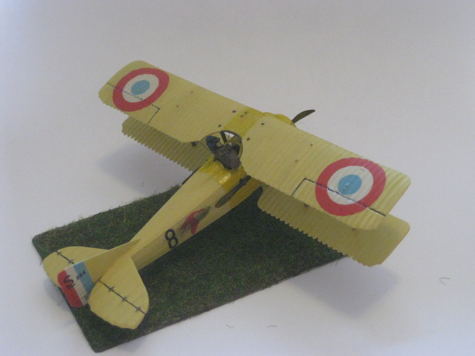 Endeavors in Plastic: Airfix SPAD VII - a kit from 1959.