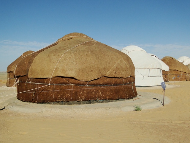 Campamento de Yurtas en Uzbekistan - Memorias del Mundo, Blog de viajes