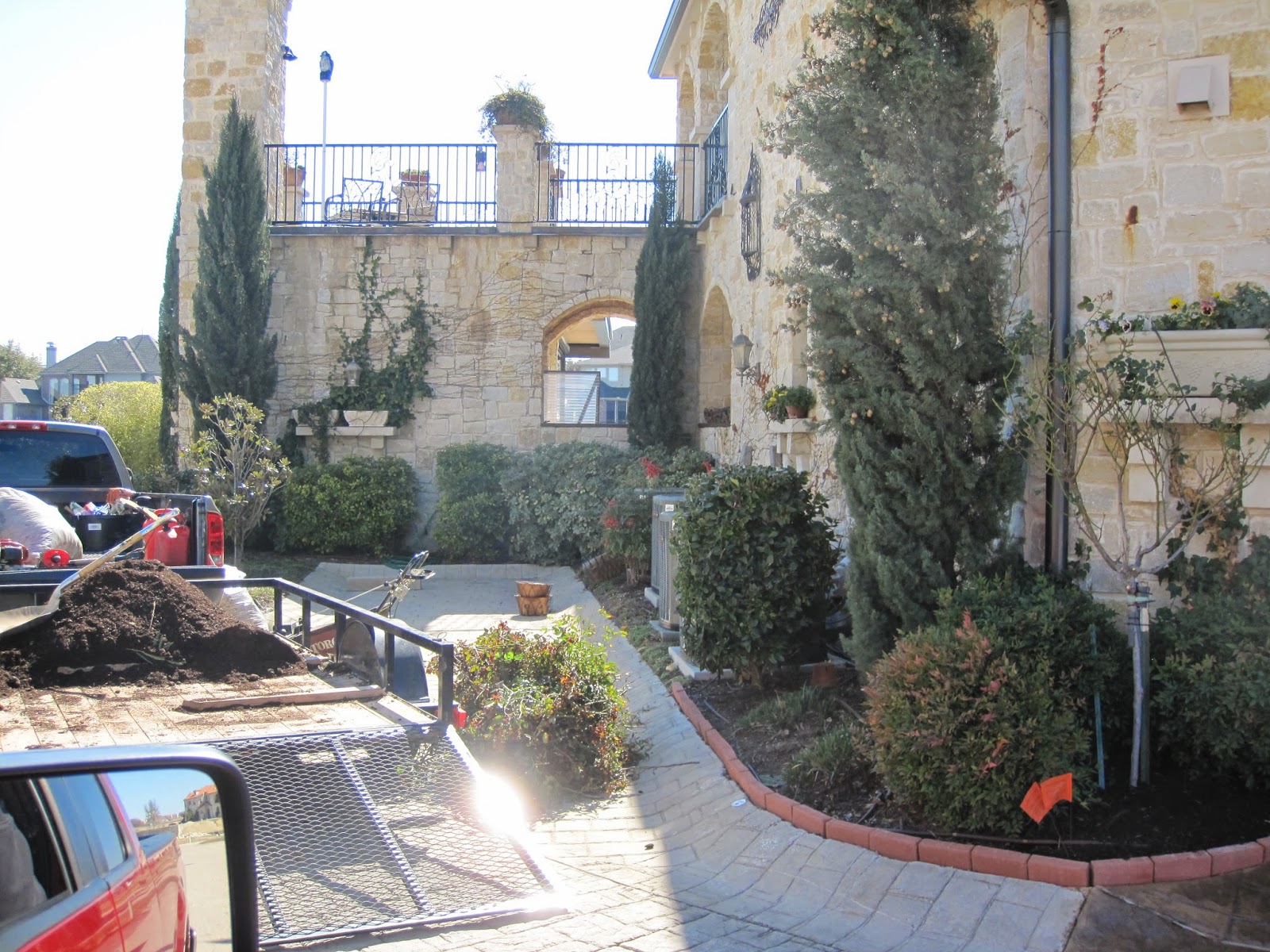 At Rivercrest Cottage: Adriatic Village In McKinney Texas