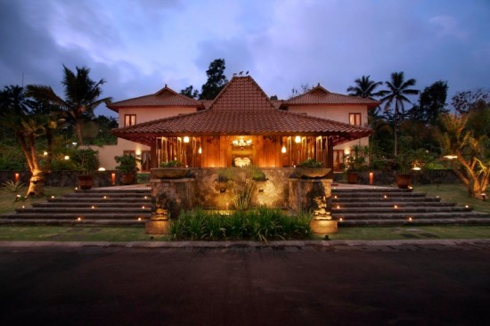 Joglo, Traditional Japanese Central House