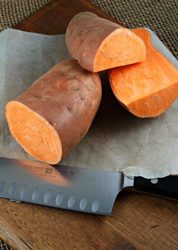 Authentic Suburban Gourmet: { Brandied Yams with Pecan Crumble Topping }