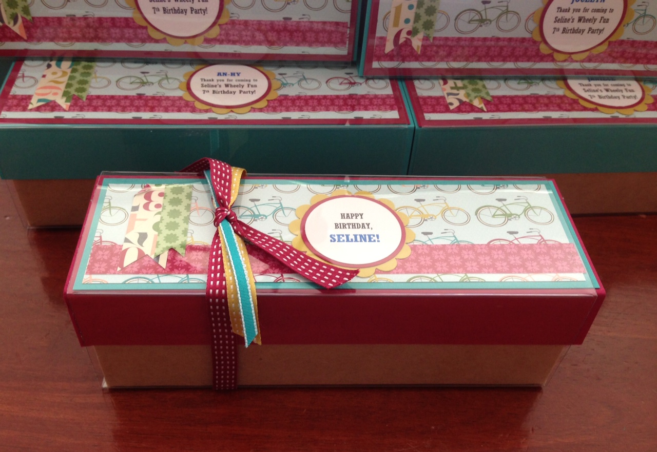 Mayra's Stampin' Place: Throw a Party #2: Tag a Bag Goodie Box