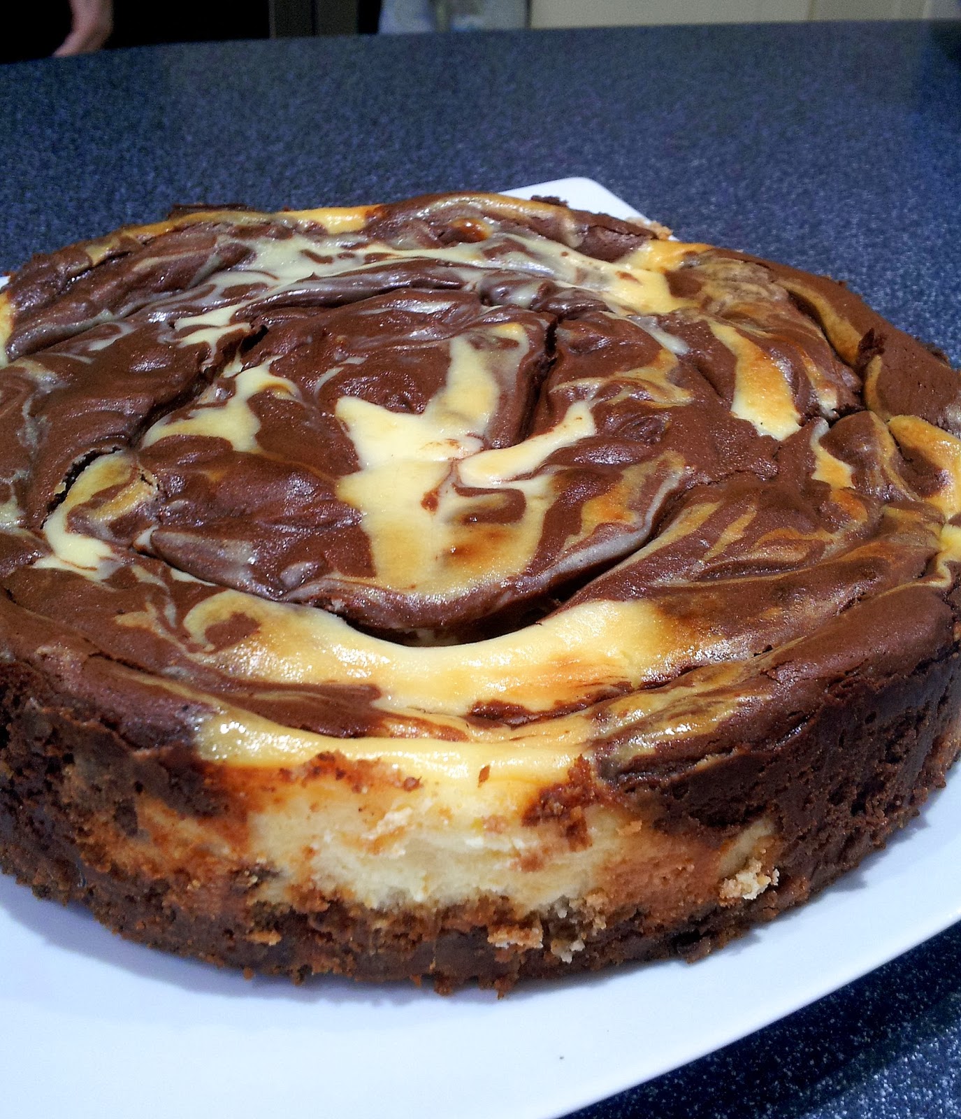 Eat Rainbow Love: Marbled chocolate cheesecake