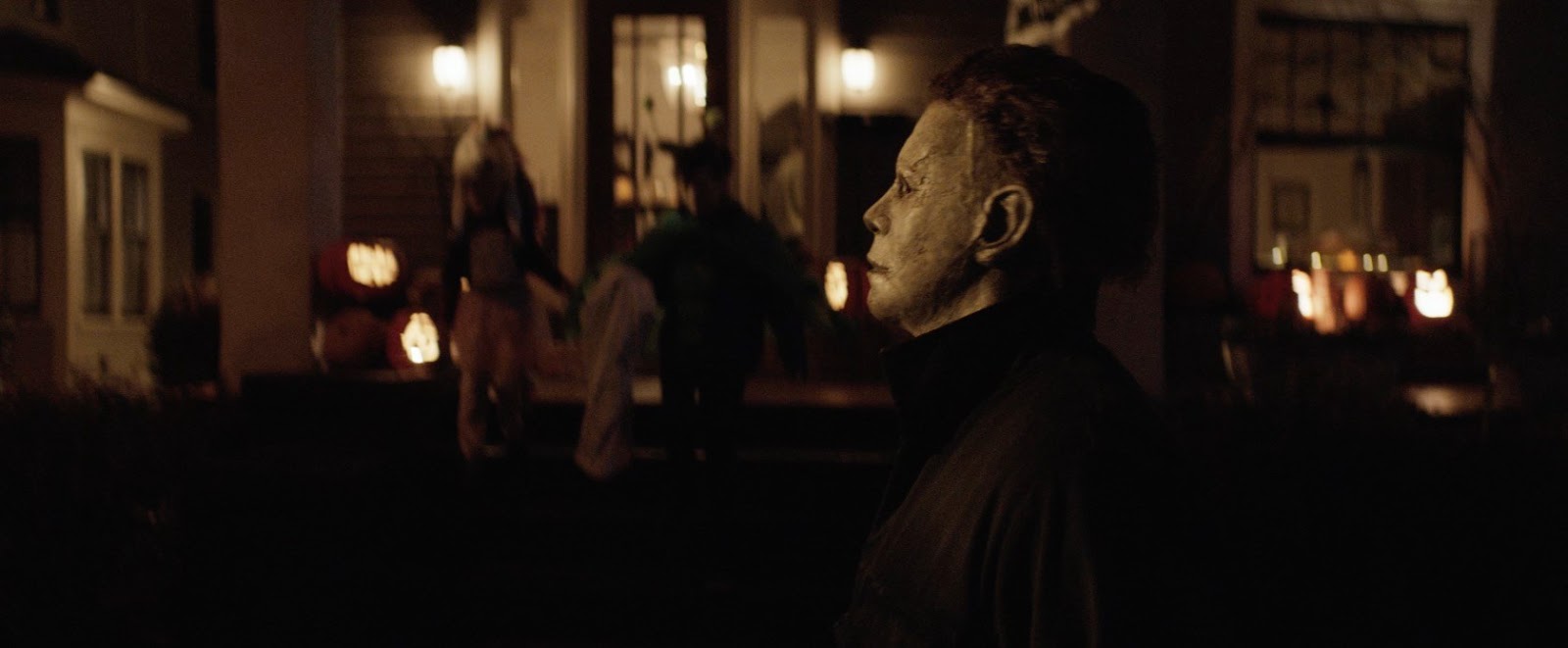 The Horrors of Halloween: Screencaps from HALLOWEEN (2018) Trailer