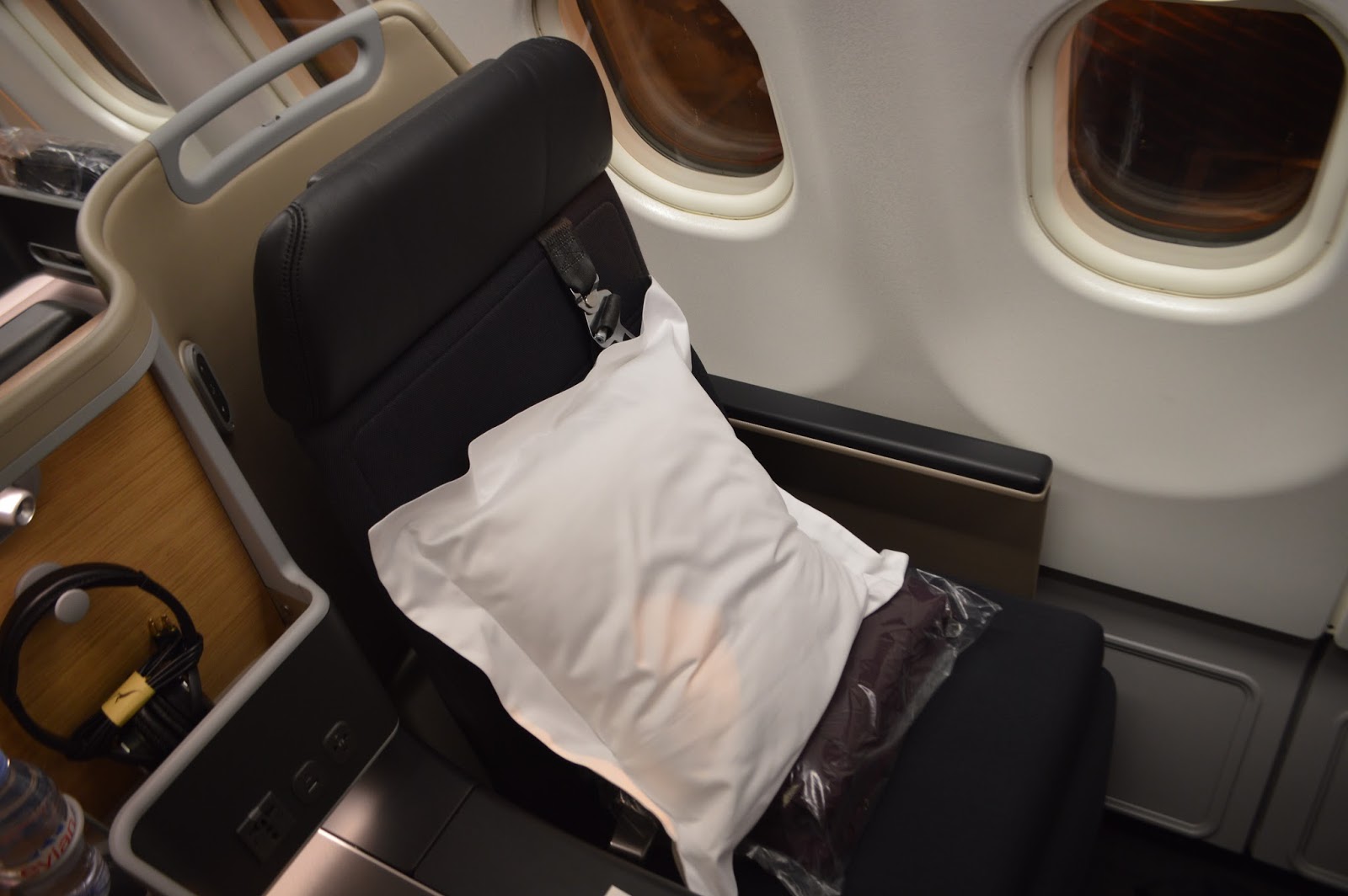 The New Qantas A330 Business Class : QF36 Singapore to Melbourne