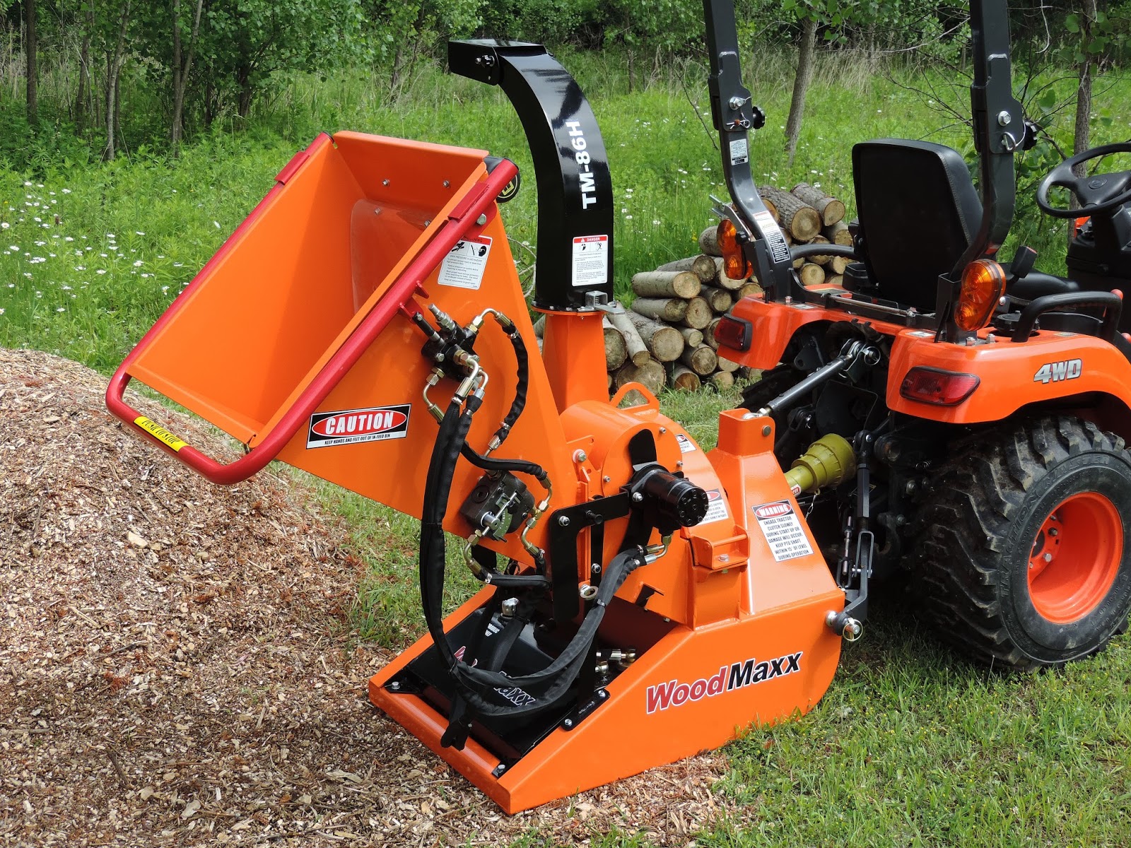 WoodMaxx TM-86H PTO Hydraulic Wood Chipper