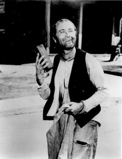 Jason Borne: TKC EXCLUSIVE!! DID ERNEST T. BASS THROW A ROCK AT THE ...