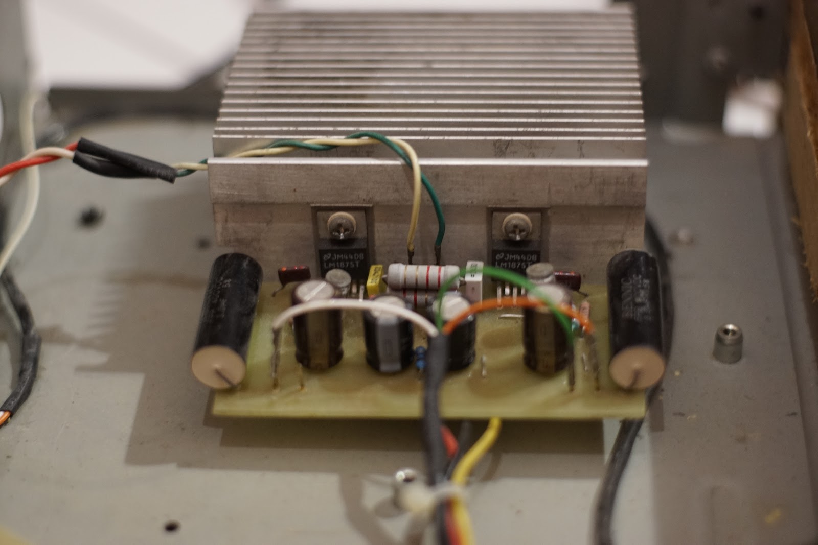 Dukun Elektro: PCB Stereo Amplifier Gainclone LM1875 Mark II