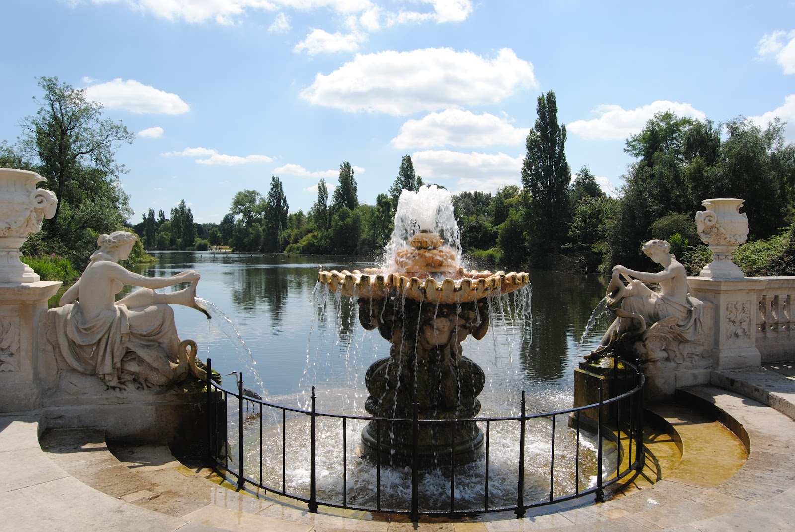 London Calling: Hyde Park / Kensington Gardens