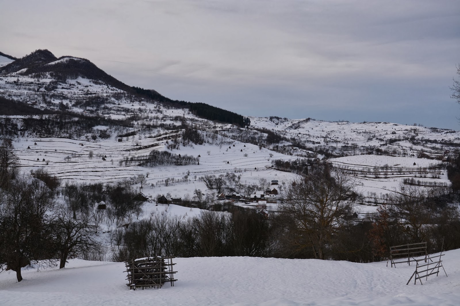 TUDOR PHOTO BLOG: Iarna la Poienile Izei,Winter at Poienile Izei ...