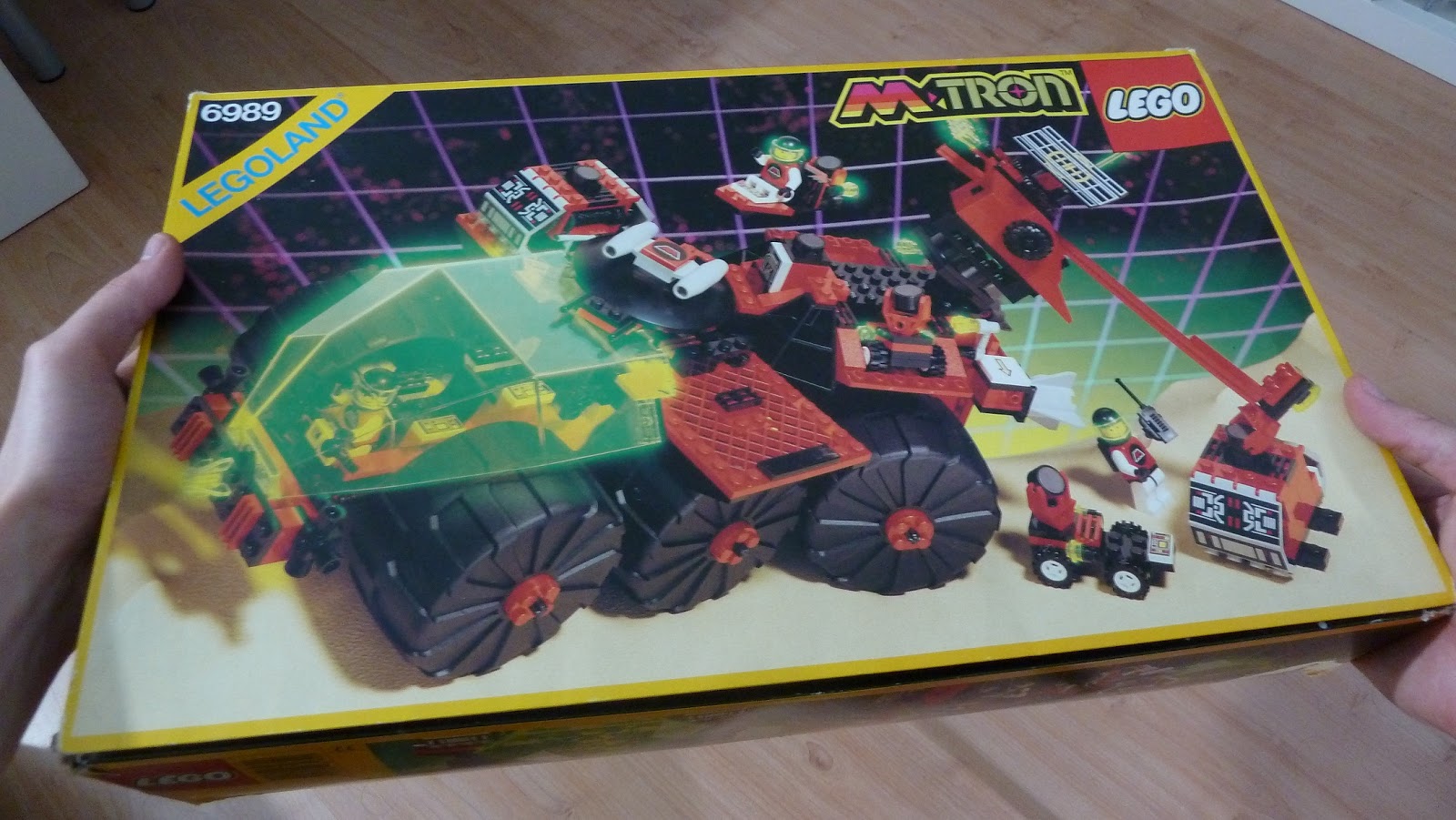 Rayque's Blog: [Lego] Black light - #6989 Mega Core Magnetizer