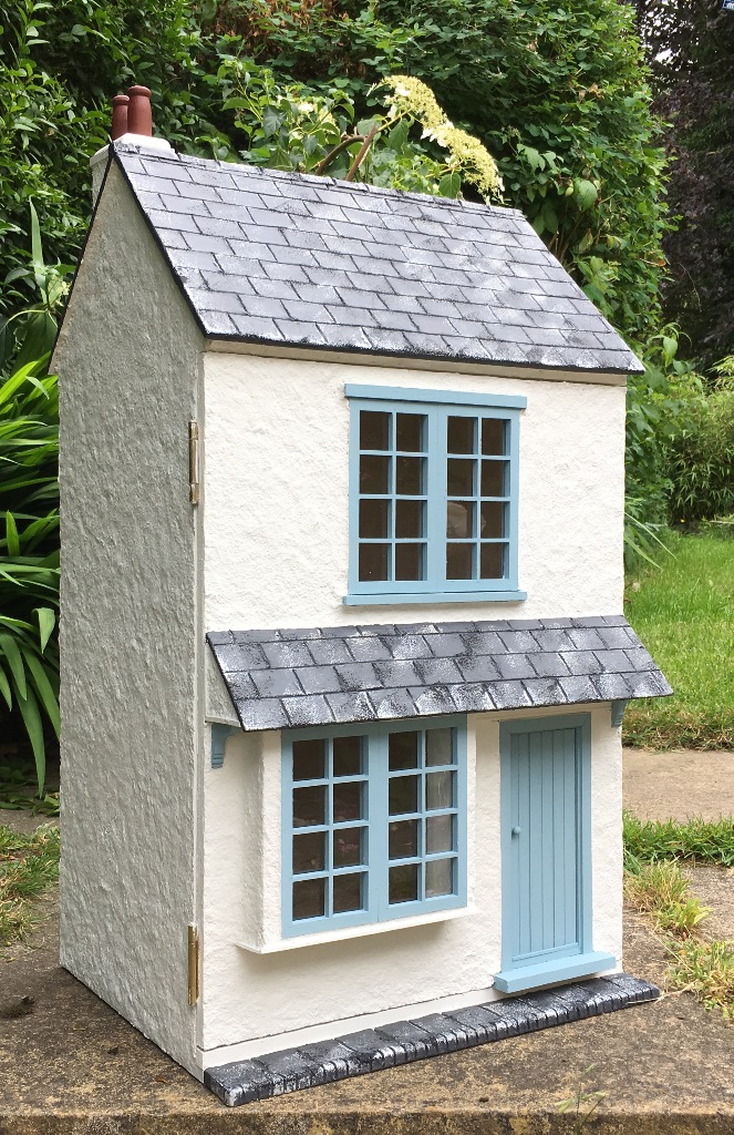 Julie's dolls house blog: 1/12th Scale Cottage