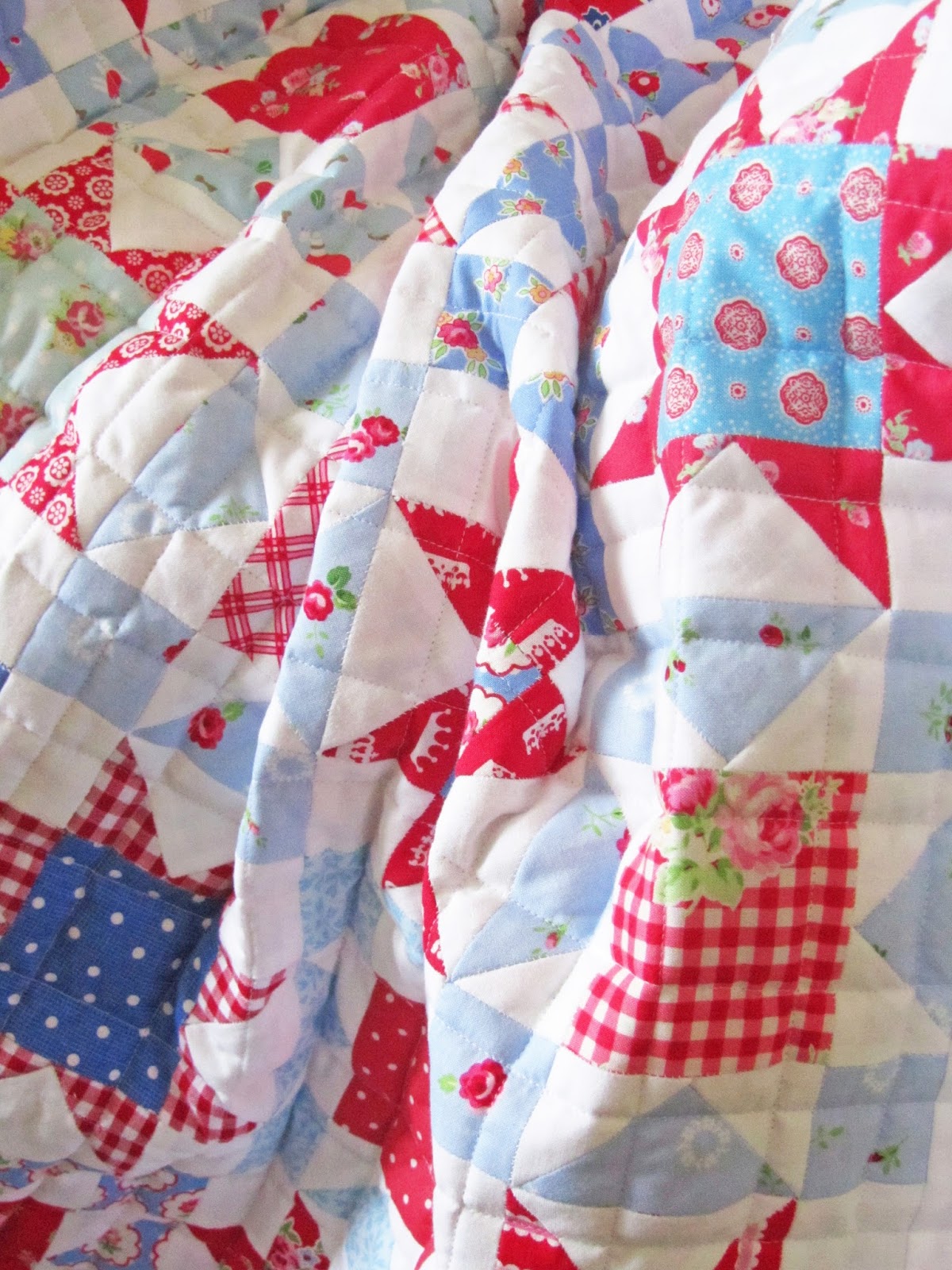 Helen Philipps: Flowers and Patchwork