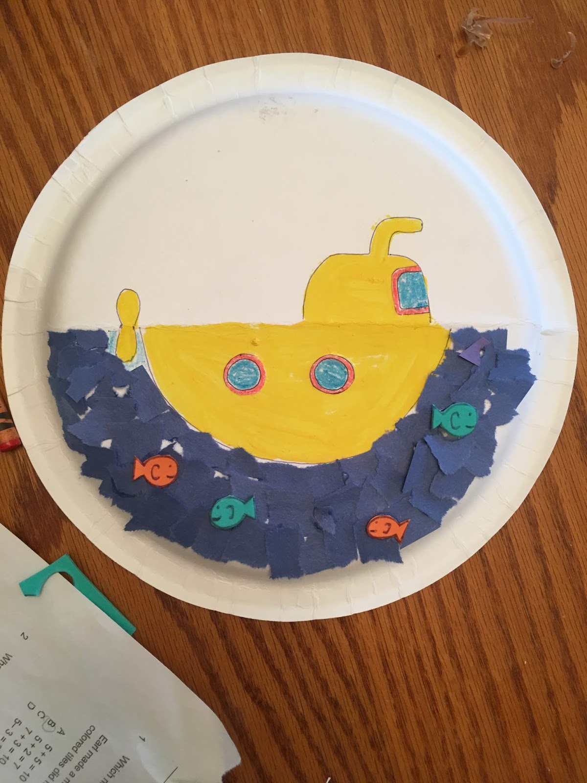 What I Live For: Kids Craft: Paper Plate Submarine