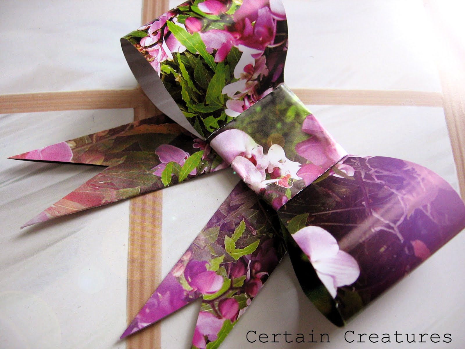 Certain Creatures: Tutorial: Paper Bows