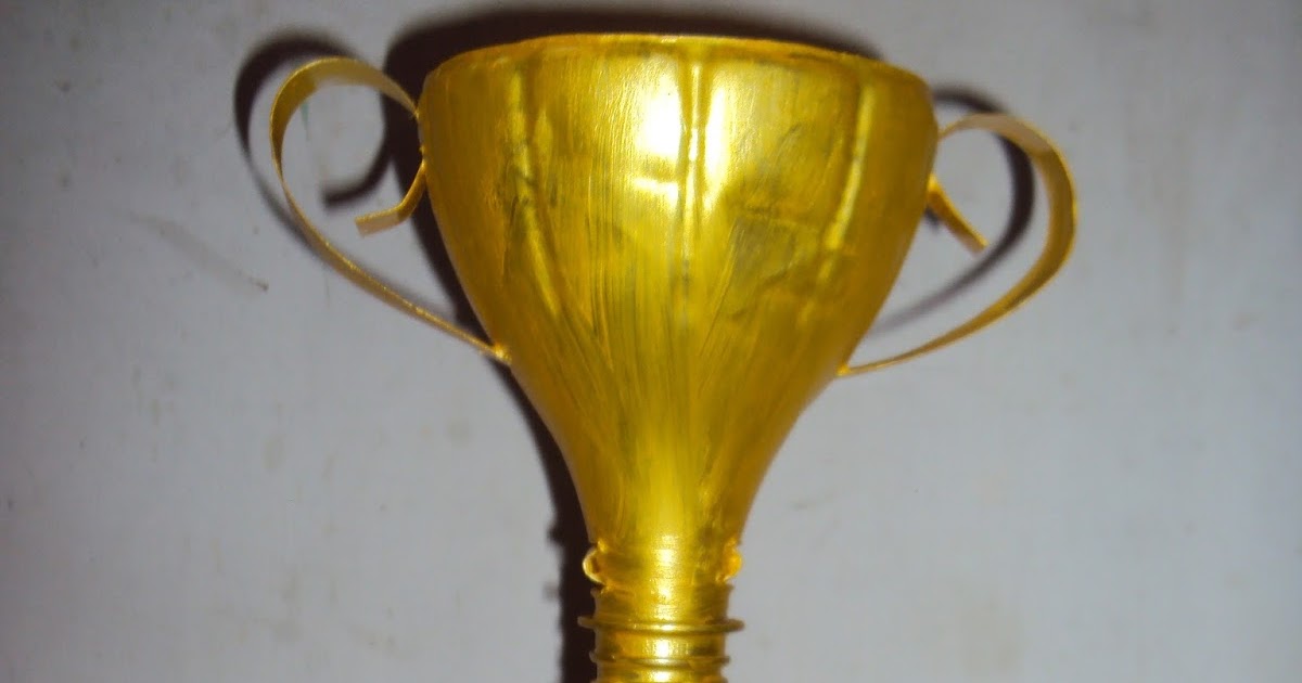 plastic bottle trophy | SSARTSCRAFTS