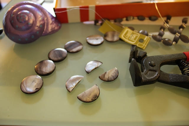 *The Handcrafted Life*: A Crabby DIY Ornament!