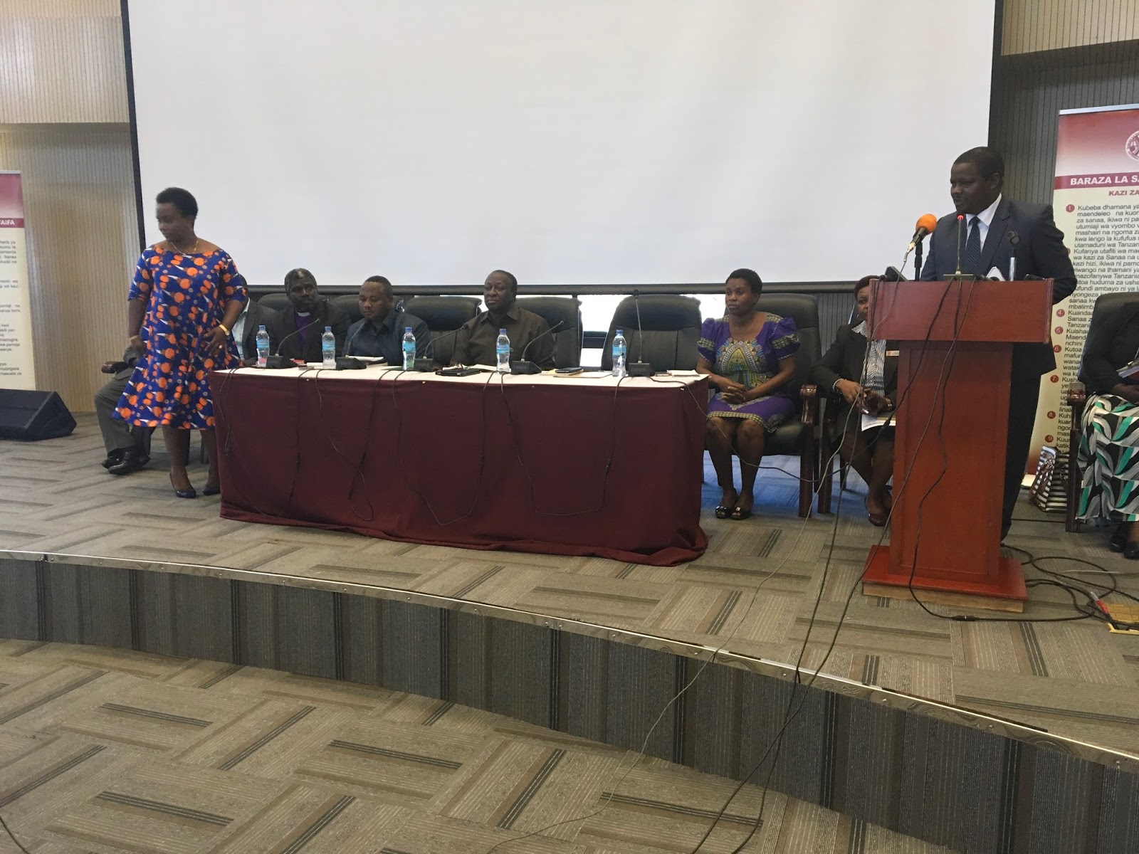 BARAZA LA SANAA LA TAIFA - BASATA: MKUTANO WA MH. DKT. HARRISON ...