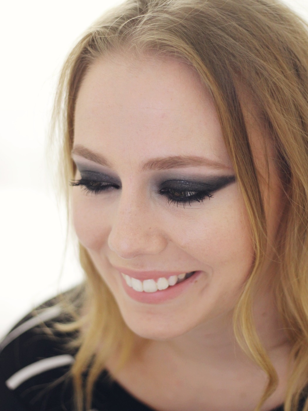DRAMATIC WINGED SMOKEY EYE TUTORIAL | Bloomin' Rouge