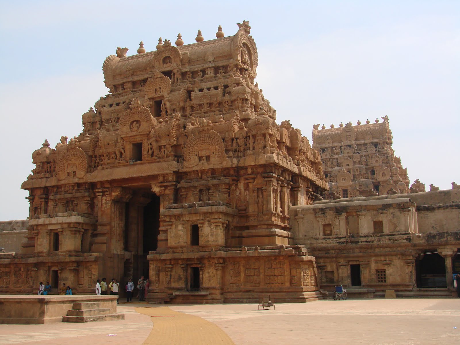 Chitra Ramaswamy's Travelogue: Big Temple Tanjore - UNESCO Heritage Site