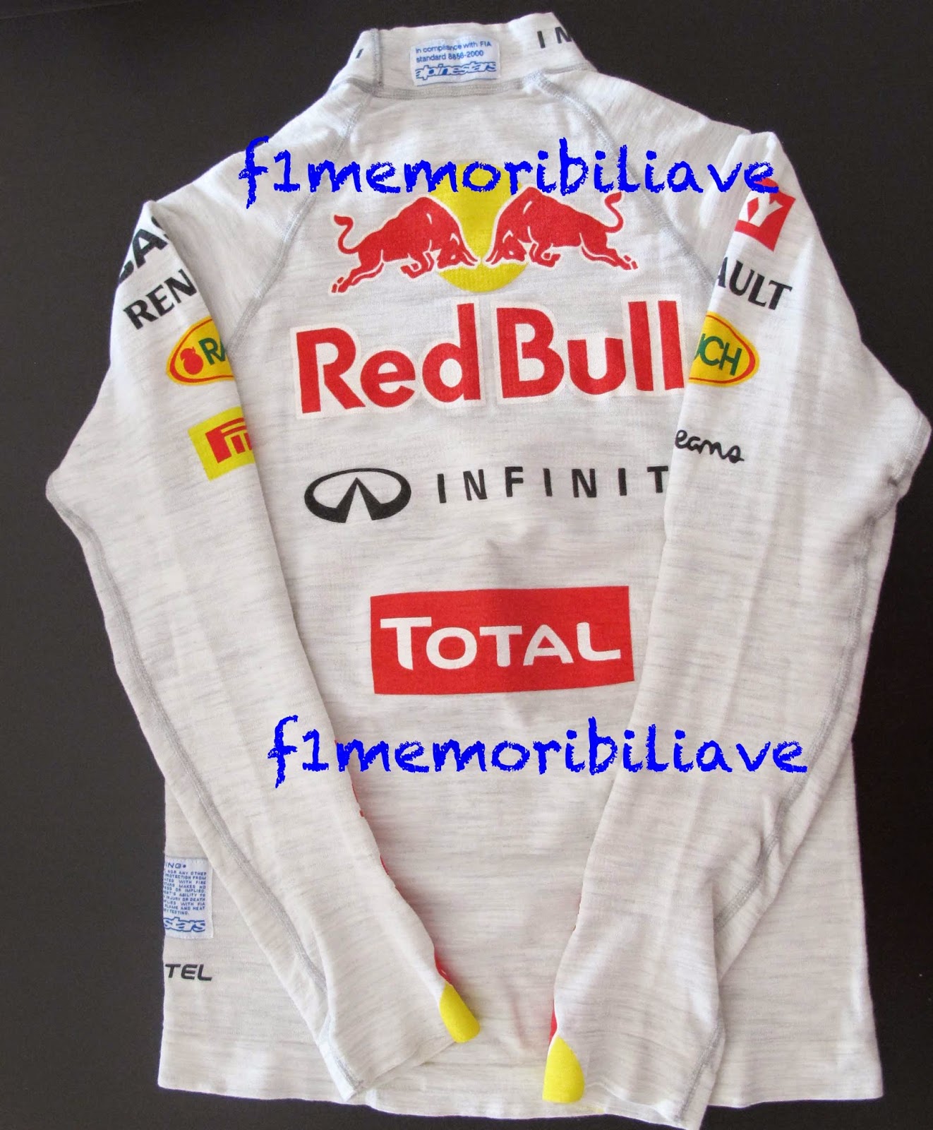 Formula 1 Memoribilia: VERY SPECIAL ITEM: Sebastian Vettel Red Bull ...