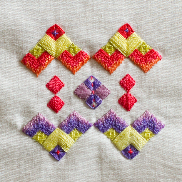 line x shape x colour: maricor/maricar: