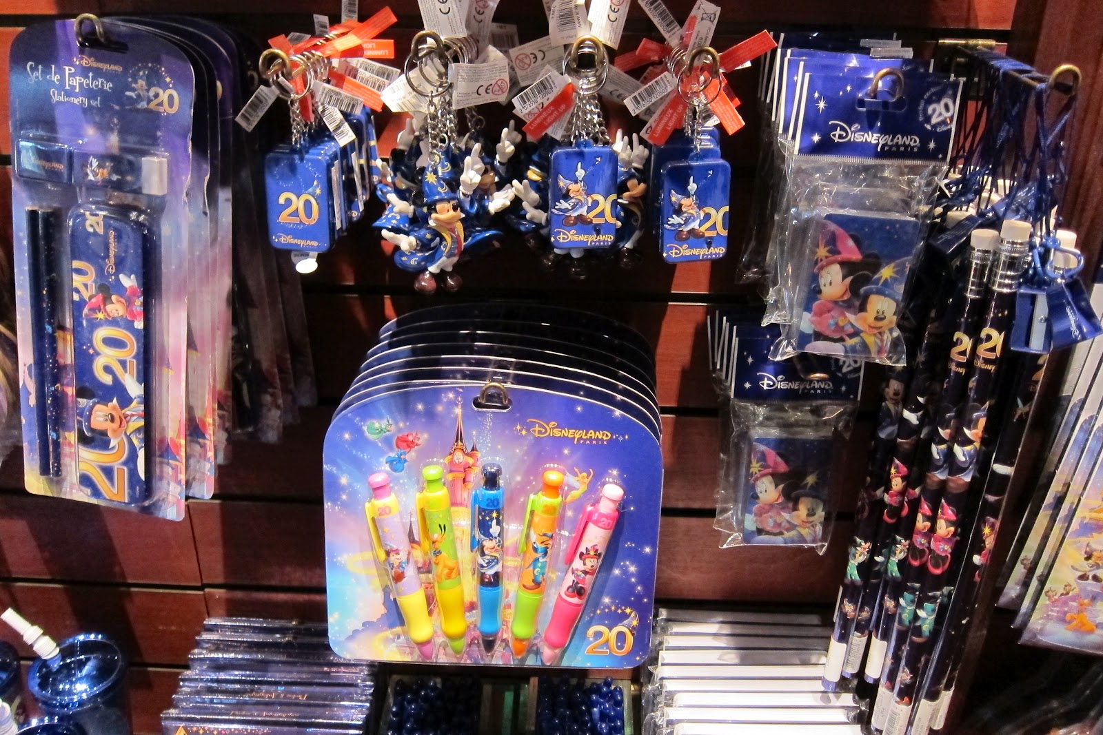 Disneyland Paris Cast Member: More 20 anniversary merchandise
