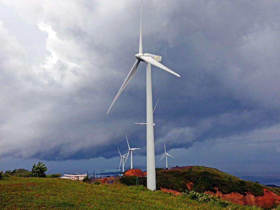 the viewing deck: Aklan's Nabas Windmill Morning Sidetrip