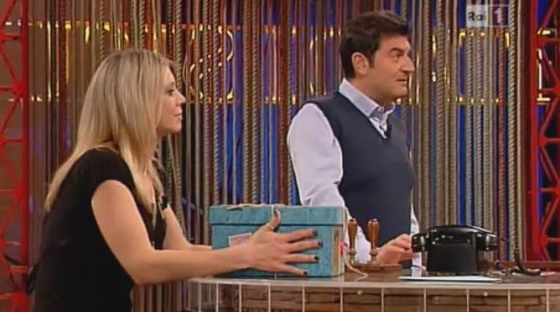 Affari Tuoi Sott'olio: La bellissima Anna Bevilacqua, nostra signora ...