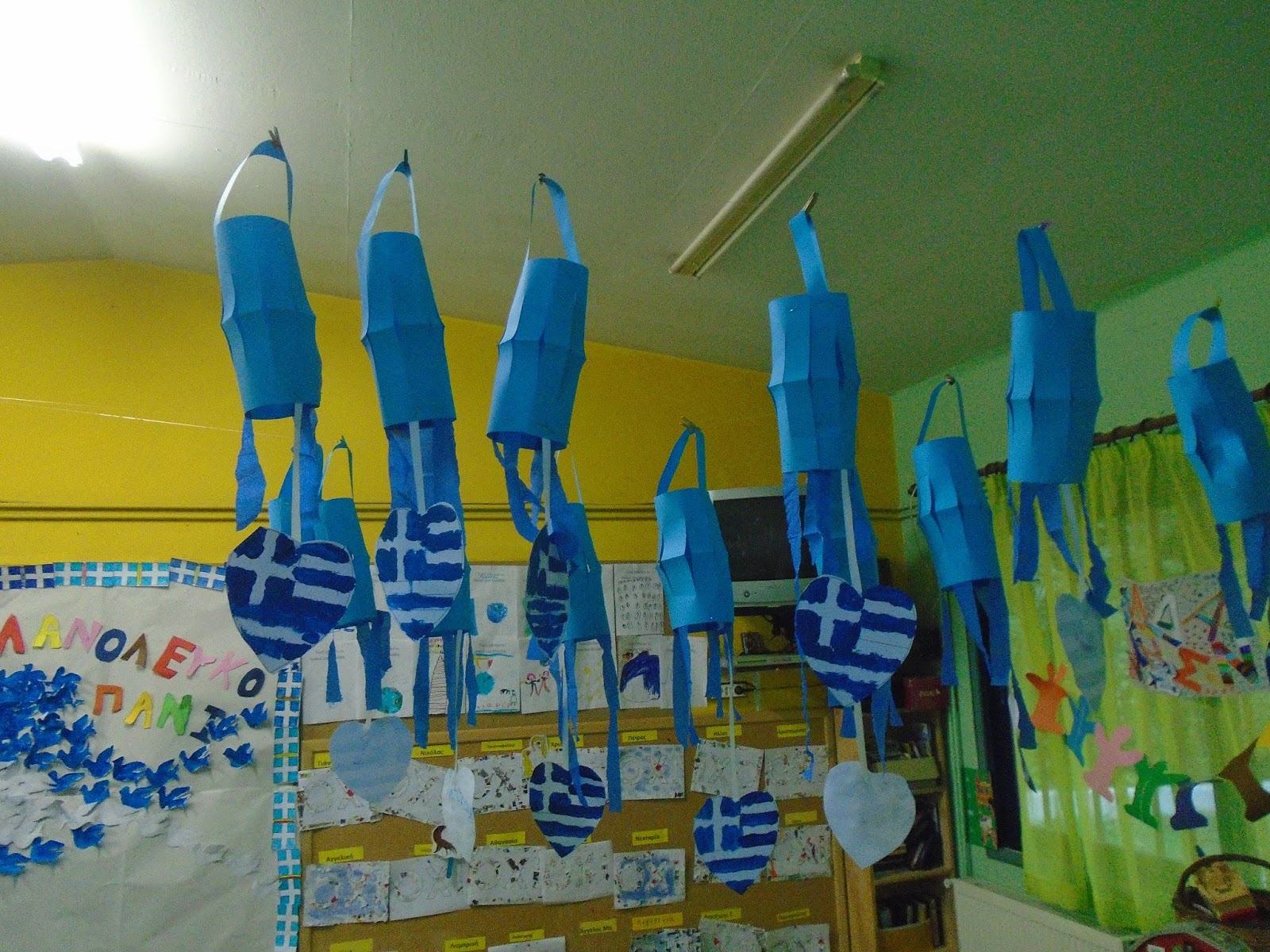 5 ΝΗΠΙΑΓΩΓΕΙΟ ΚΑΛΑΜΑΤΑΣ : ΣΚΗΝΙΚΟ ΓΙΑ ΤΗΝ ΓΙΟΡΤΗ ΤΗΣ 28ης ΟΚΤΩΒΡΙΟΥ