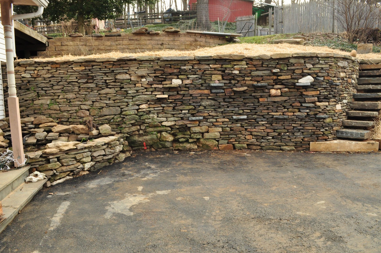 ROCKIN WALLS: Warren Road Project Retaining Wall Finished Story12/11