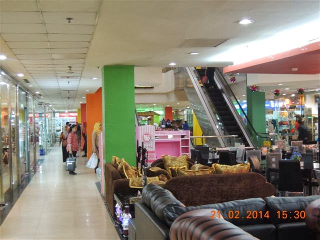 Walk Walk: Palembang Trade Centre [PTC] Mall