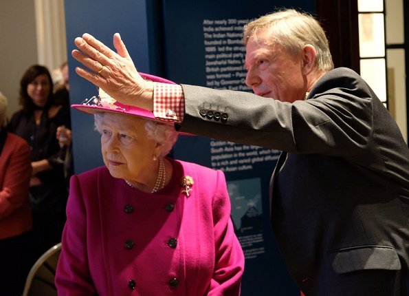Queen Elizabeth visited the British Museum in London