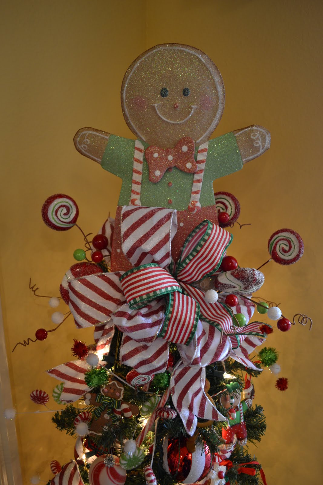 Kristen's Creations: Gingerbread Decorations, Etsy Store Items and an ...