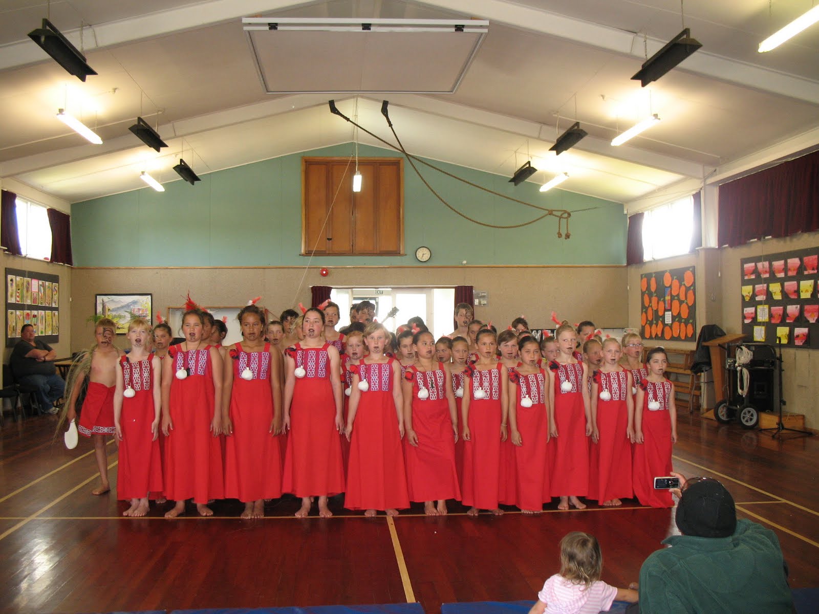 KIDSPACE Quality Early Learning Centre: Visting Onekawa school kapa ...