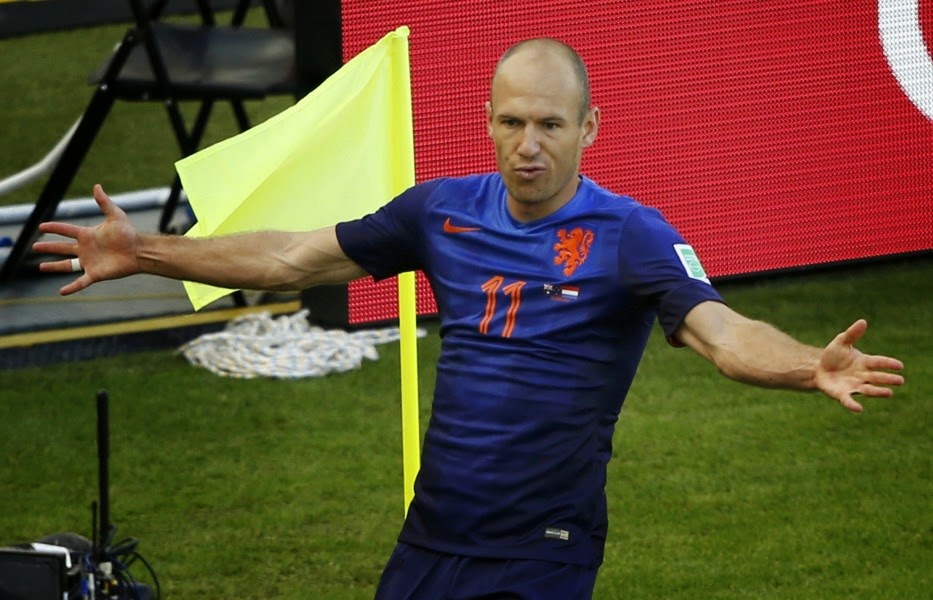 Deporte Futbol: Arjen Robben de Holanda : "Hemos dado un paso importante"