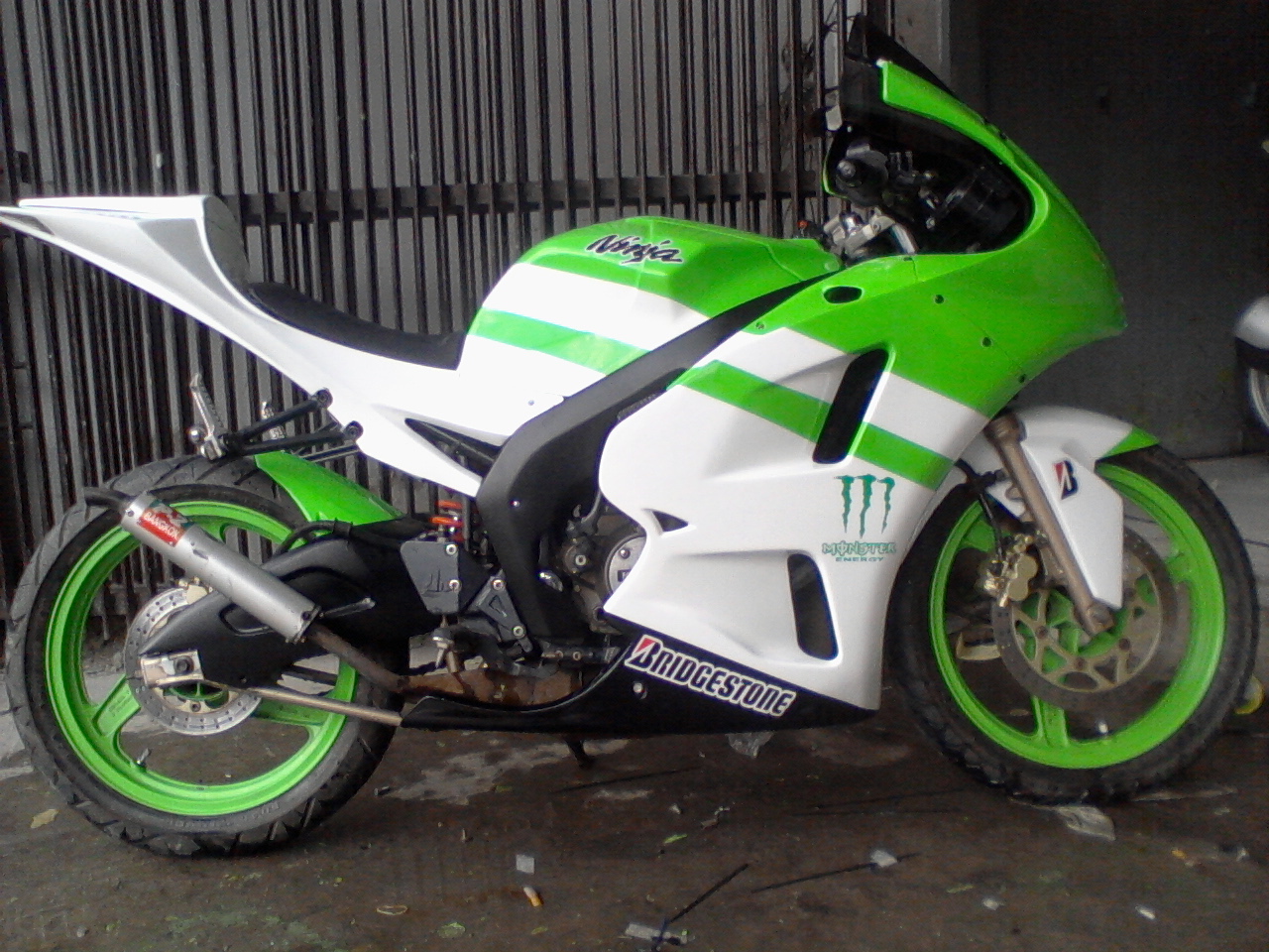 KOLEKSI GALERI MODIFIKASI MOTOR | MOBIL MEWAH | TERMAHAL