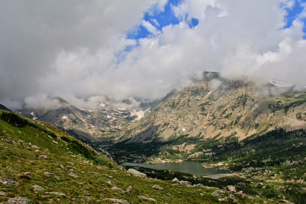 Arapaho Glacier Trail (Rainbow Lakes side)