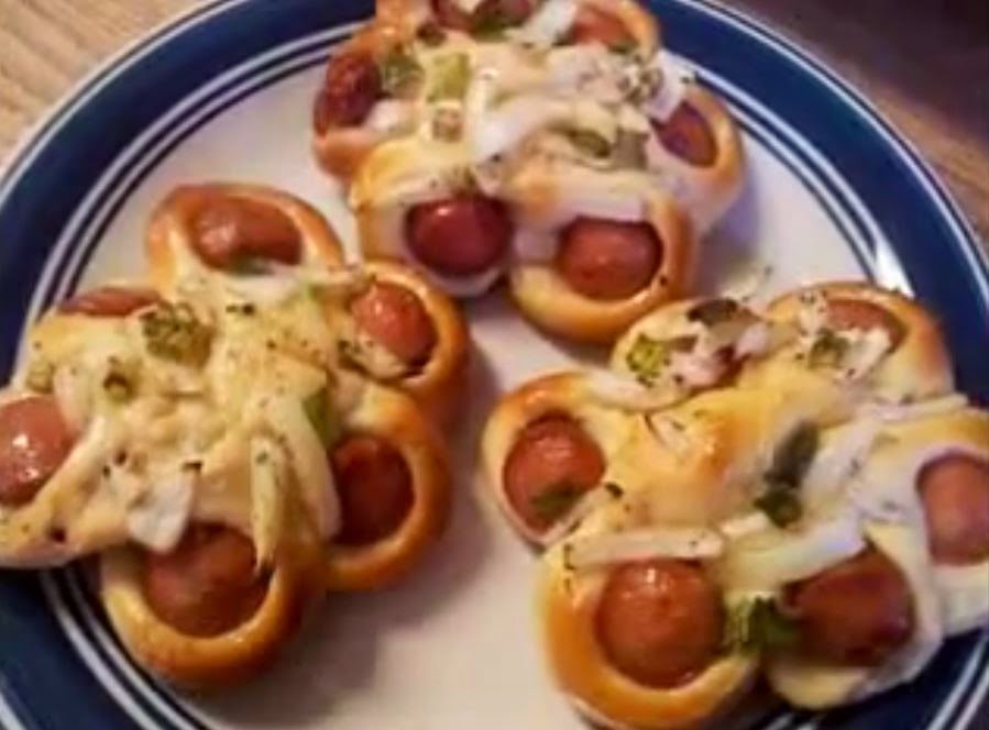 Resepi Roti Bun Bunga Hotdog - Resepi Sheila Rusly