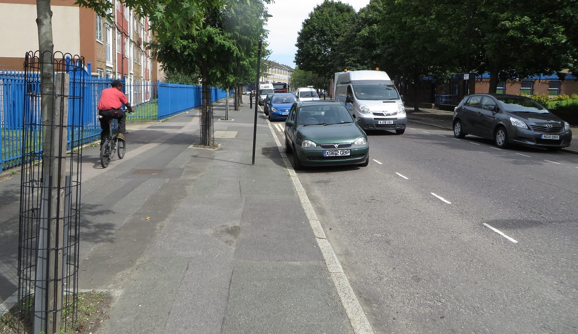 Hackney cyclist: Wick Road: Round Two