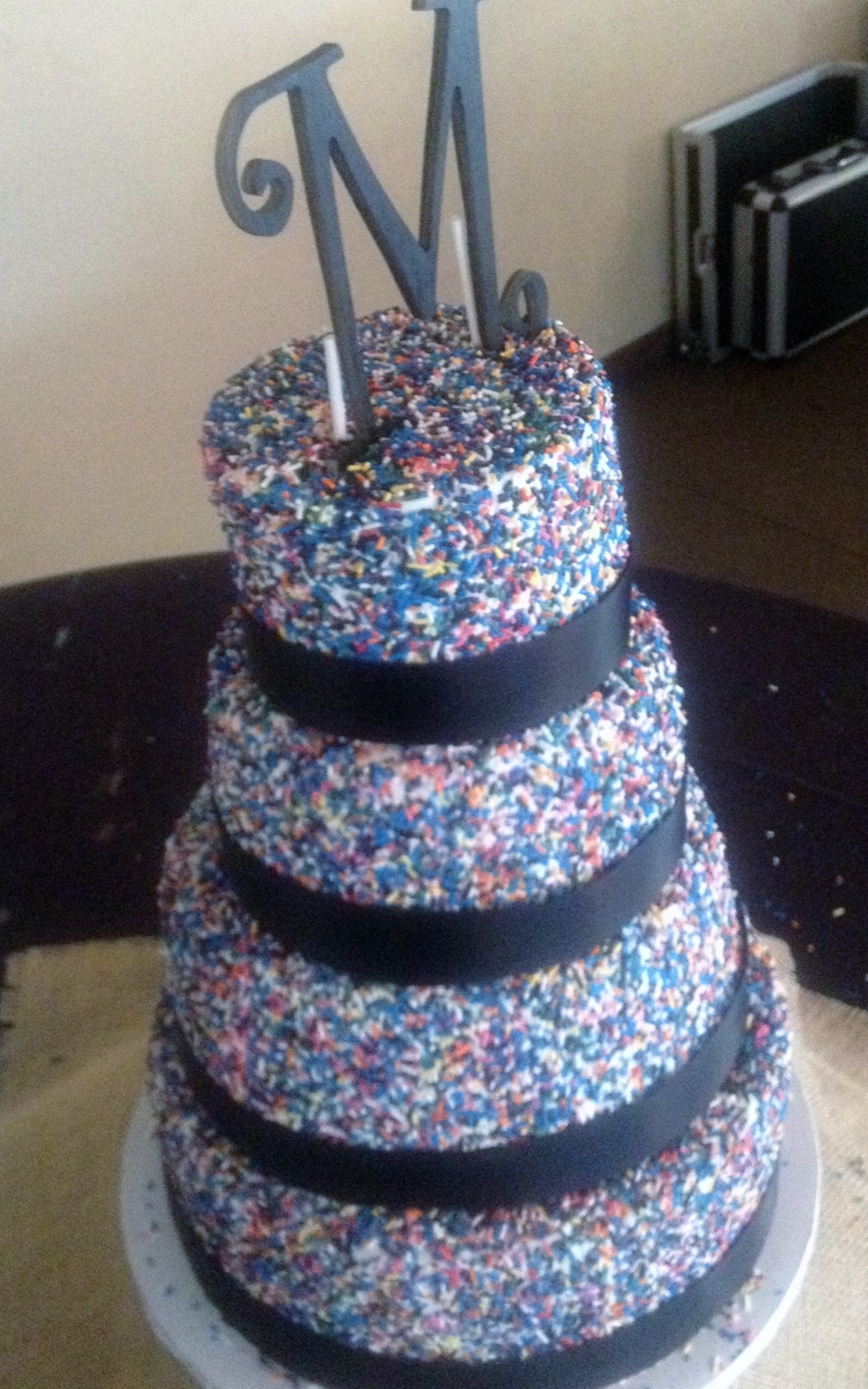 Cups-N-Cakes: Sprinkle Wedding Cake