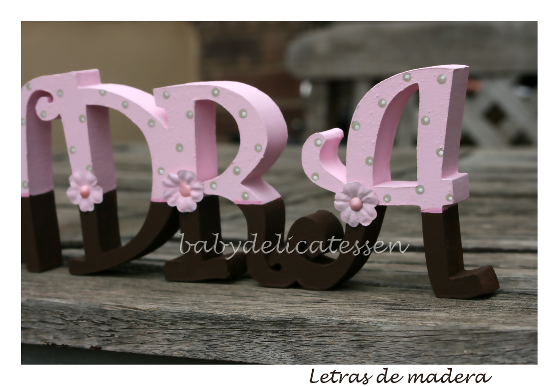 BABY DELICATESSEN LETRAS DE MADERA: LETRAS DE MADERA: ALEJANDRA